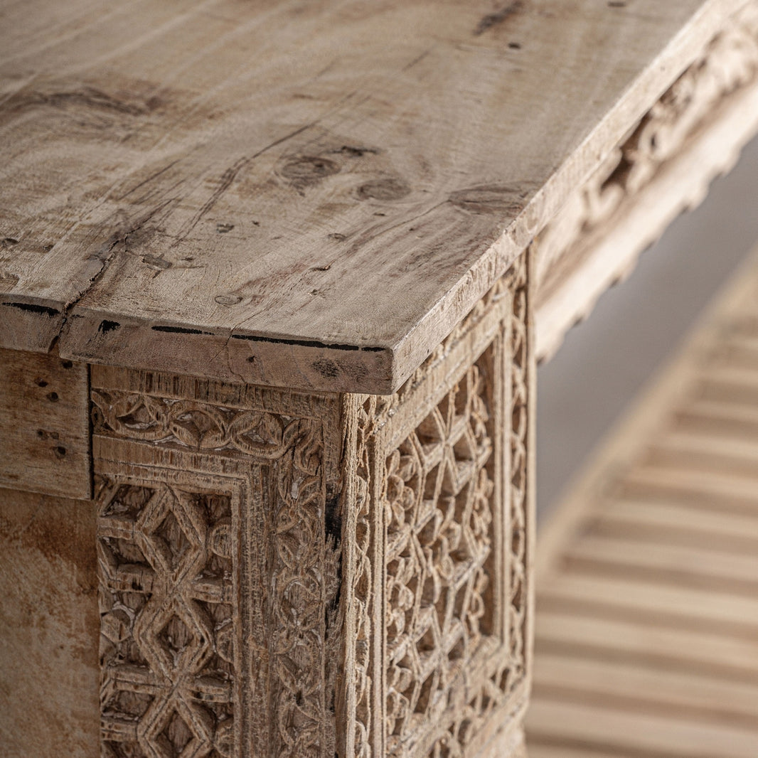 Console/Desk Tables – MonteoConcept