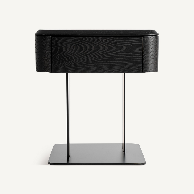 CAIZA BEDSIDE TABLE – MonteoConcept